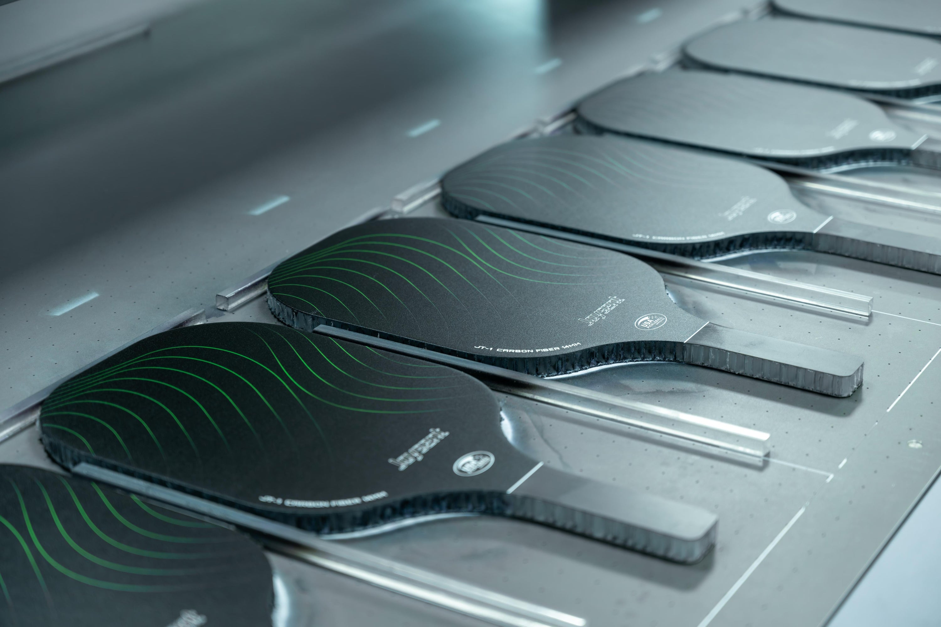 Understanding T300, T700, 3K, 12K & 18K Carbon Fiber for Pickleball – Joysent Sport